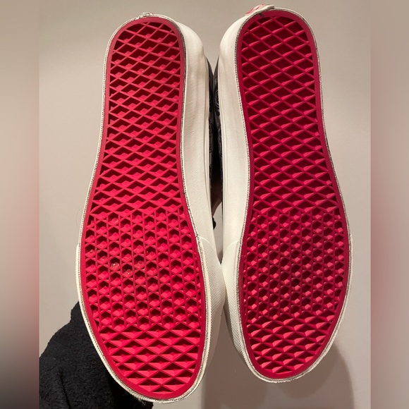 Vans | Shoes | Vans Limited Edition Disney Cartoon Sneakers 95 Women ...